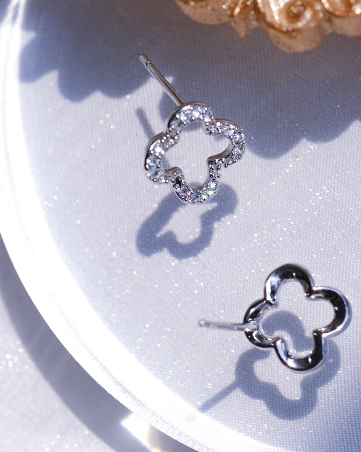 Token of Luck- two styles Rosegold and Platinum – Con Ternura